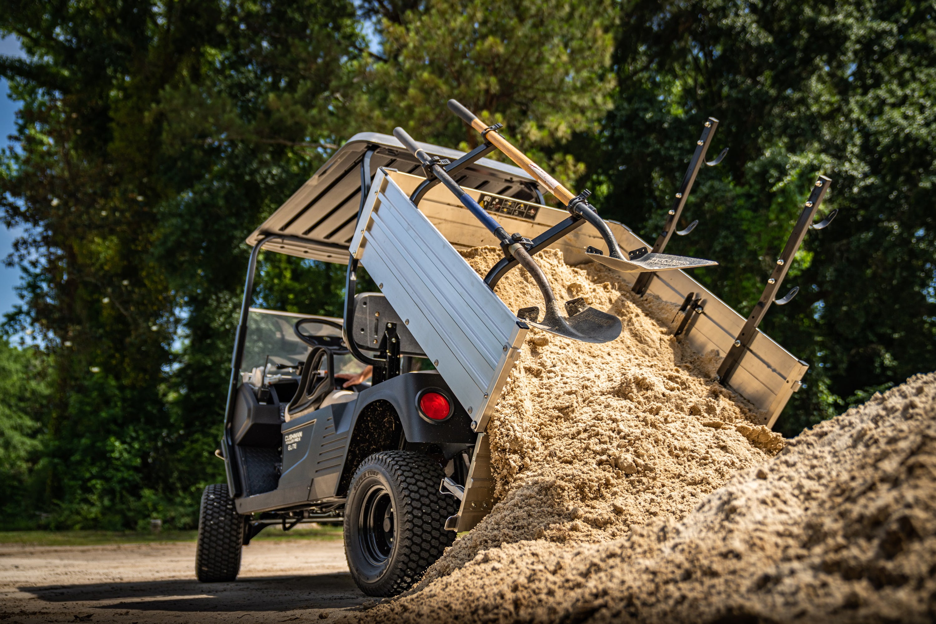 Cushman Truckster XD – Fully Equipped Workhorse Utility Vehicle – RMT ...