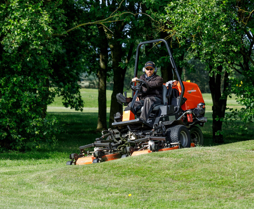 Pre-Owned 2021 Jacobsen LF550 - 1773 Hours – RMT Equipment